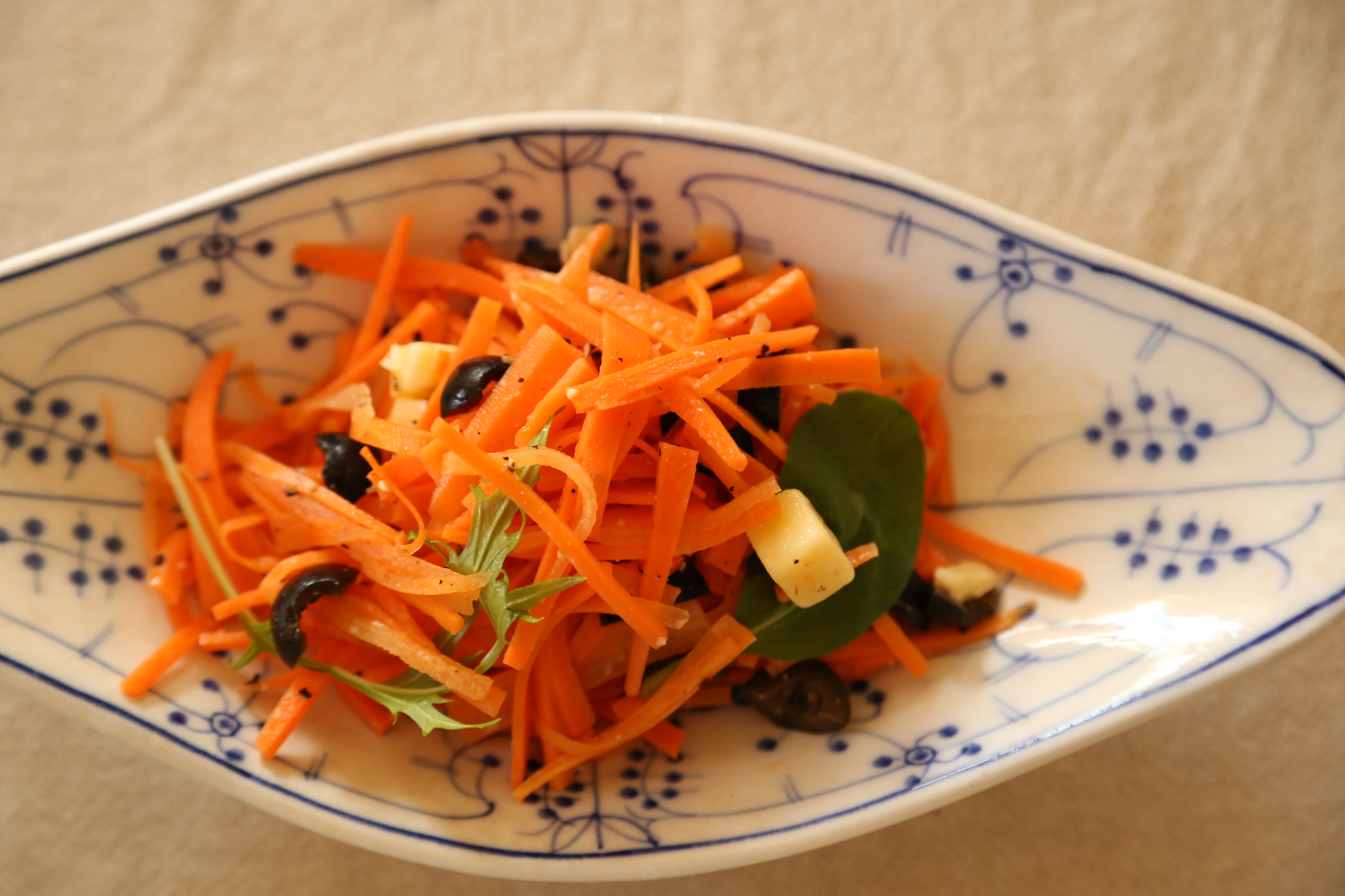 ノンオイルキャロットラペ 内野なおシェフのレシピ | SHAREDINE