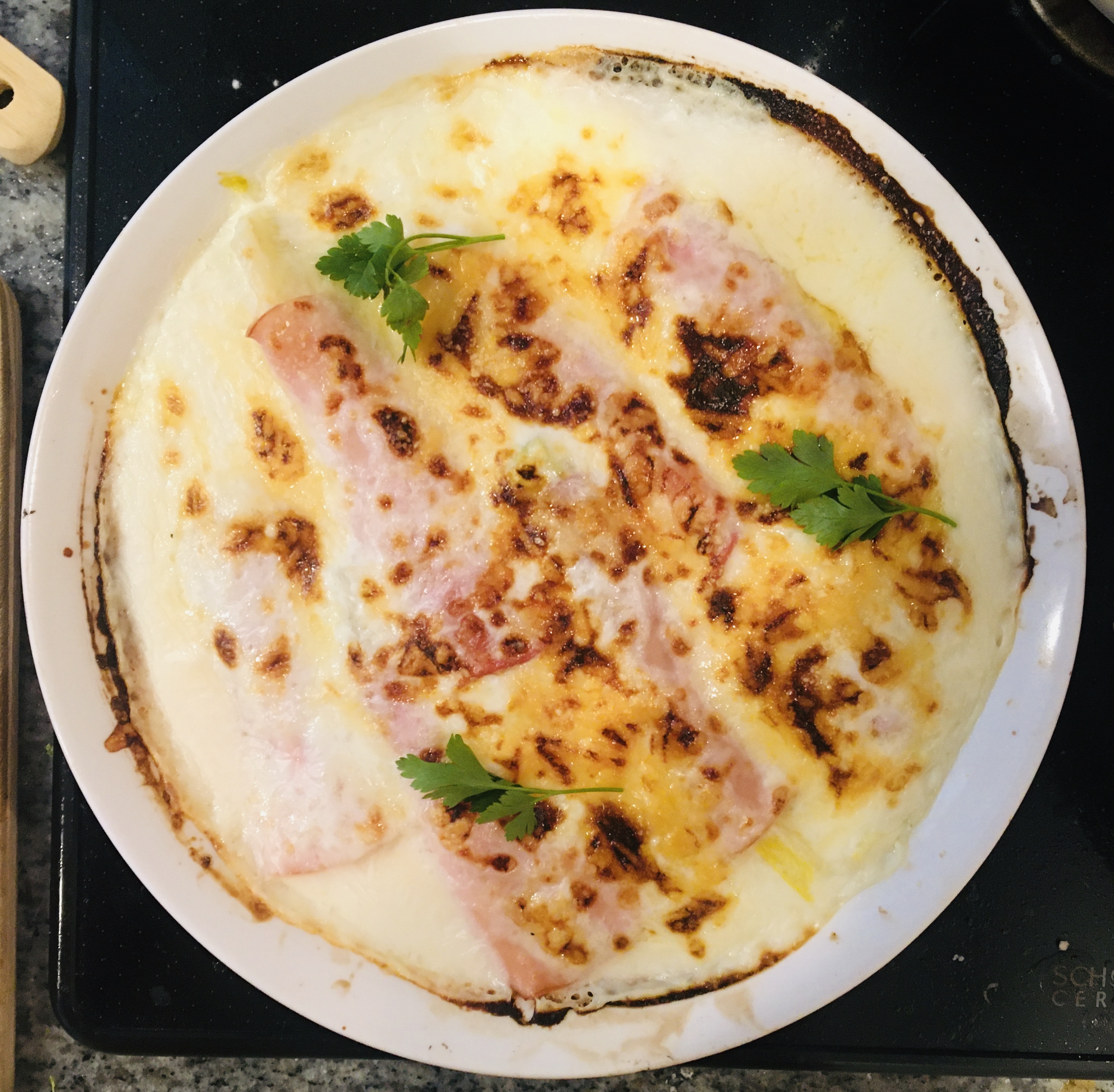 白菜とロースハムのグラタン，フランドル風 MASAKIシェフのレシピ | SHAREDINE